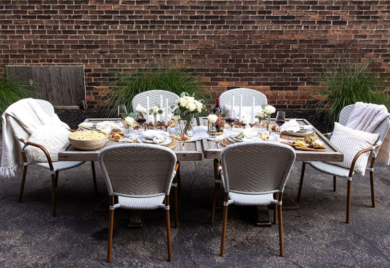 How to Throw an Easy Italian Dinner Party at Home | Heinen's Grocery Store