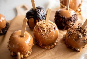 DIY Caramel Apples | Heinen's Grocery Store