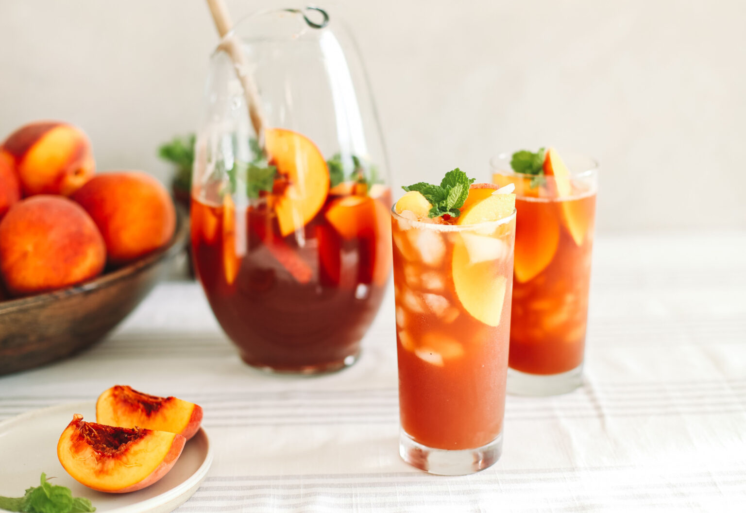 Classic Refreshing Summer Mint Peach Iced Cold Tea | Heinen's Grocery Store