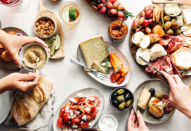 8 Easy Ways to Live the Mediterranean Lifestyle | Heinen's Grocery Store