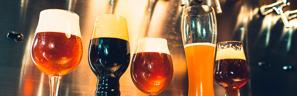 First Friday Wine Tasting: February 2024 | Heinen's Grocery Store